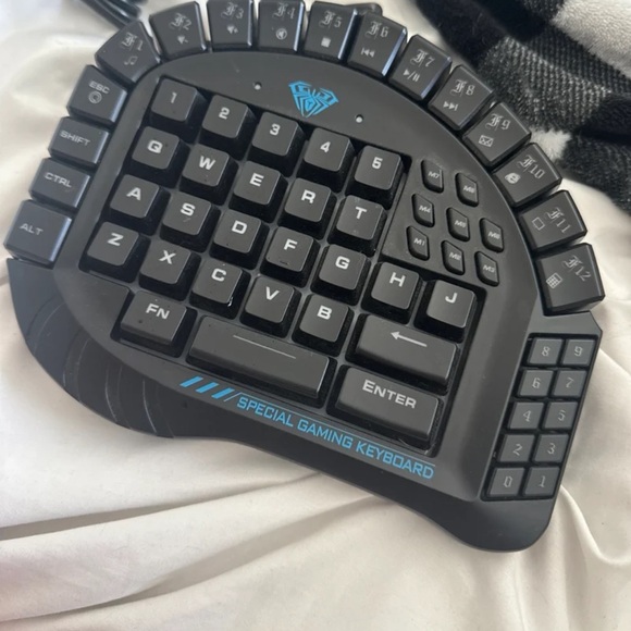 Video Games & Consoles | Excalibur One Handed Mechanical Gaming ...